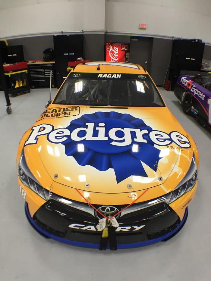 2015 NASCAR Sprint Cup Series Paint Schemes - Team #18 - Jayski's ...