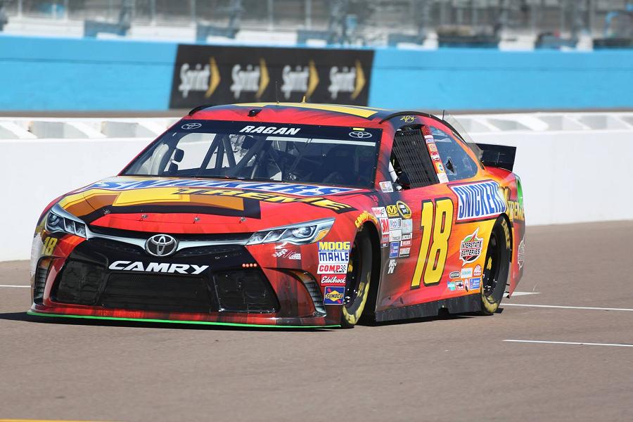 2015 NASCAR Sprint Cup Series Paint Schemes - Team #18 - Jayski's ...