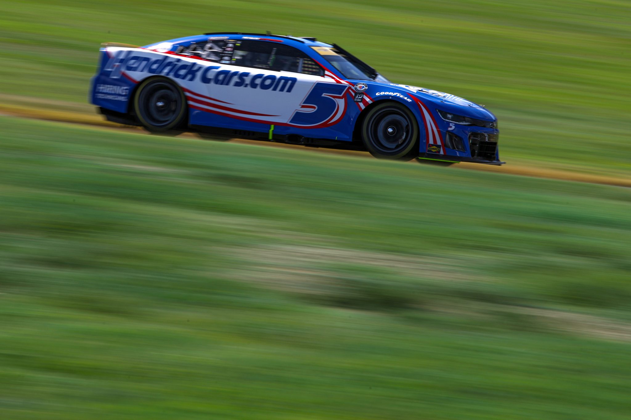 Kyle Larson to start Charlotte race from the rear after practice ...