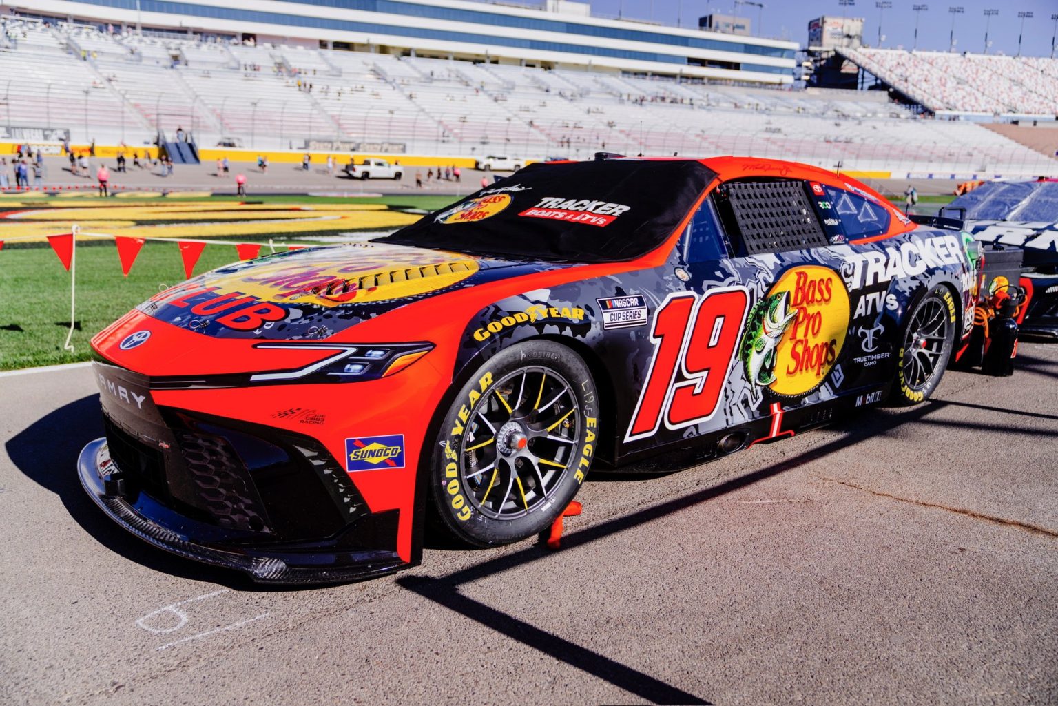 2024 NASCAR Cup Series #19 Joe Gibbs Racing paint schemes - Jayski's ...