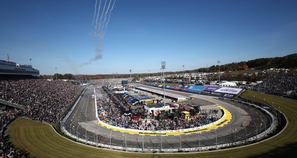 Statistical Advance: Analyzing the Xfinity 500 - Jayski's NASCAR Silly ...