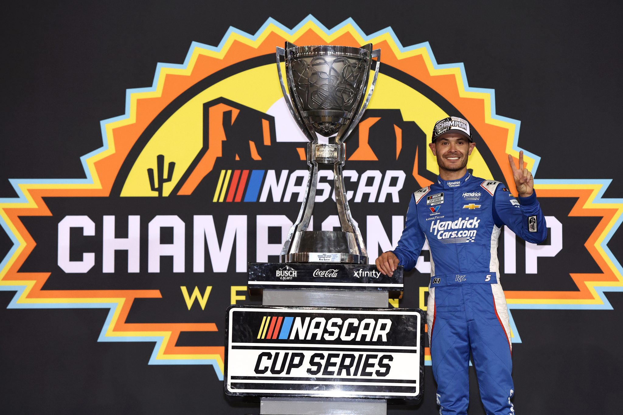 Kyle Larson, the consummate opportunist, is NASCAR Cup champion once ...