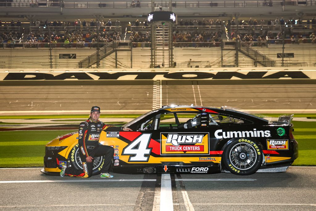 2025 Daytona 500 at Daytona International Speedway Drivers and Cars ...