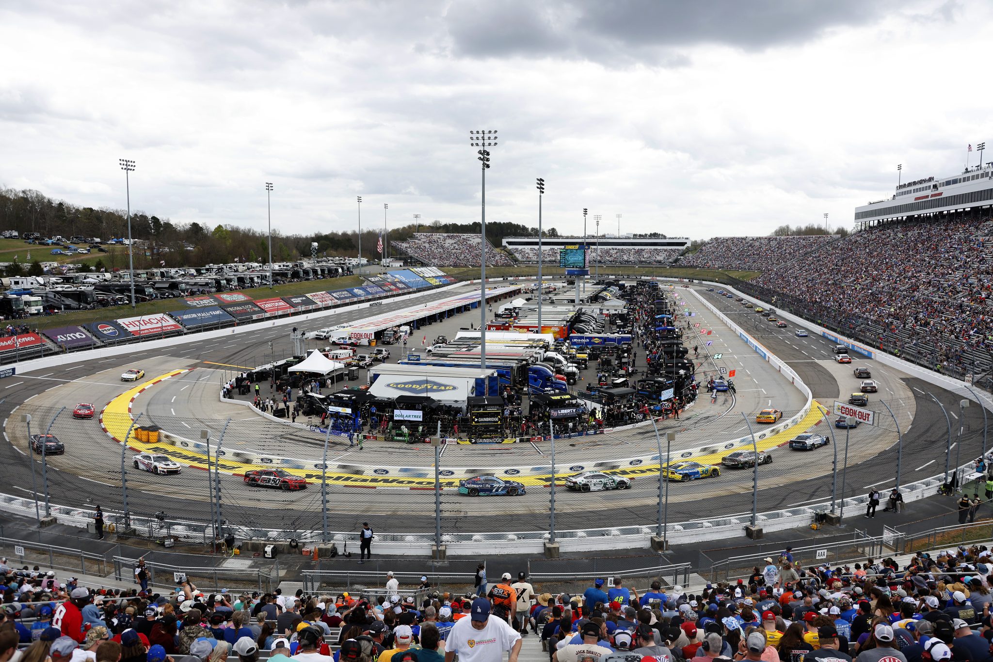Statistical Advance: Analyzing the Cook Out 400 | Jayski